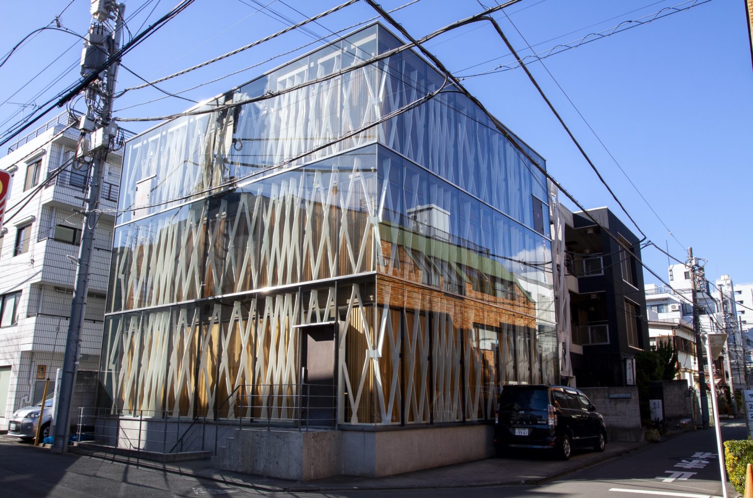 d’une architecture de verre – made in tokyo